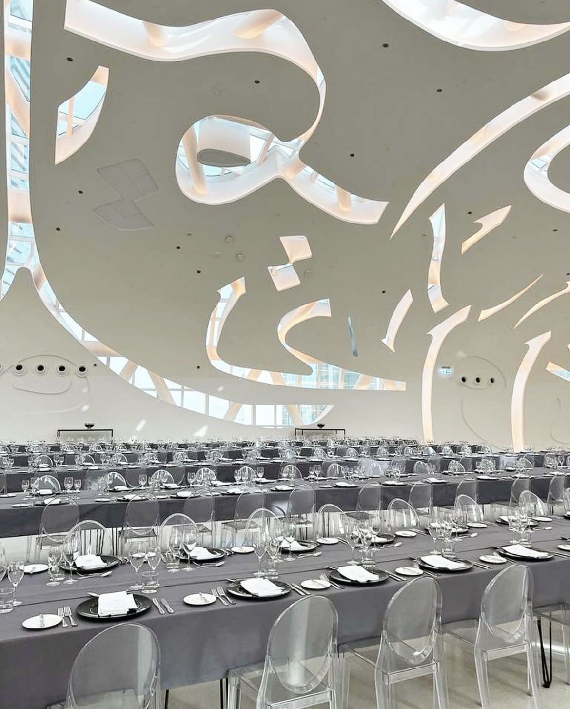 Leading Event Rental Services in Dubai, UAE – Pretty Little Props