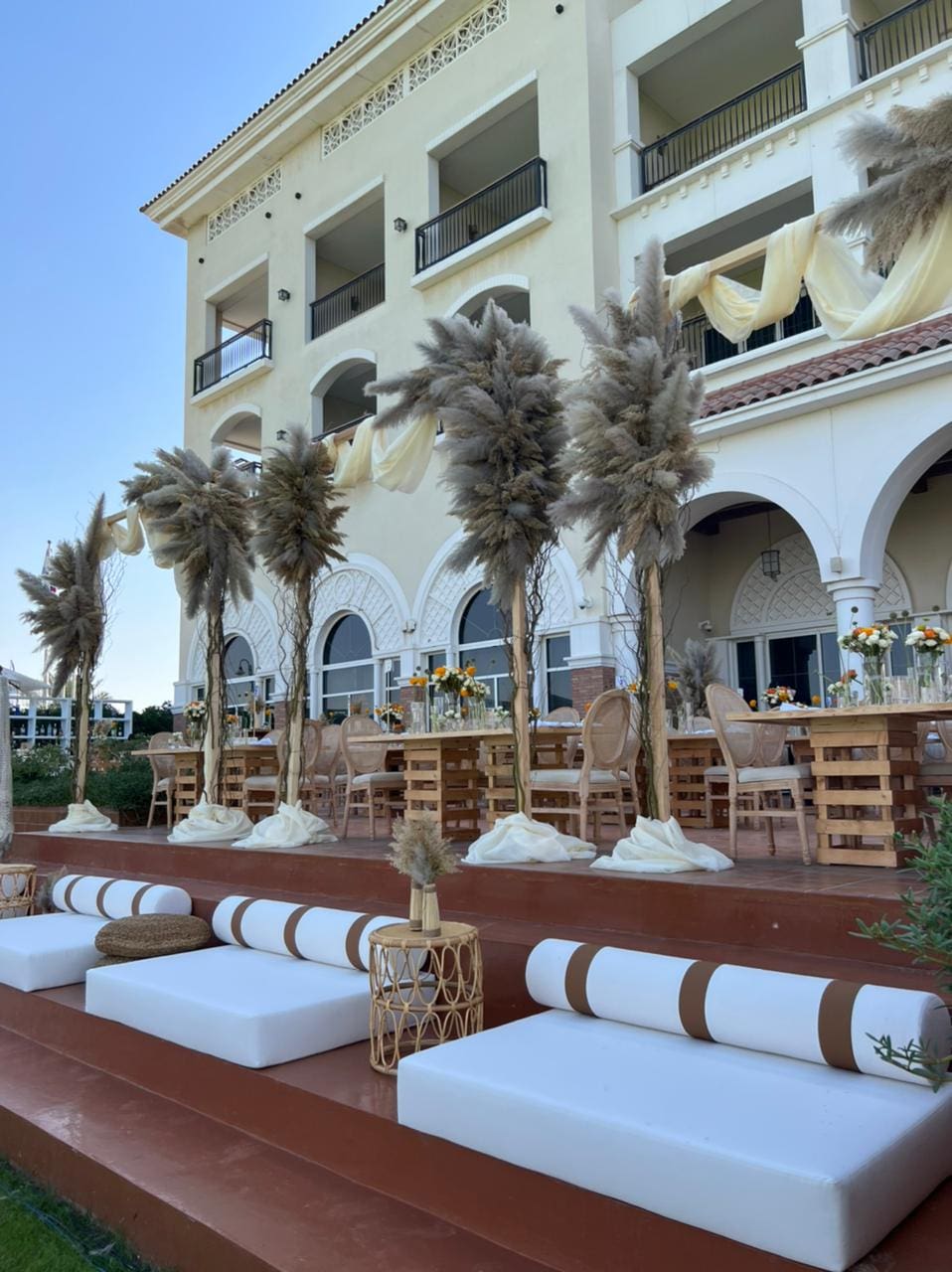 Leading Event Rental Services in Dubai, UAE – Pretty Little Props